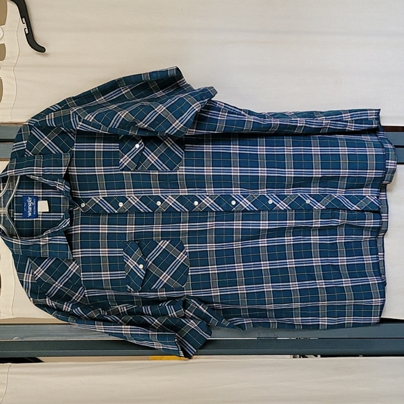 Wrangler | Shirts | 392 Wrangler Mens Western Shirt Short Sleeve Snap ...